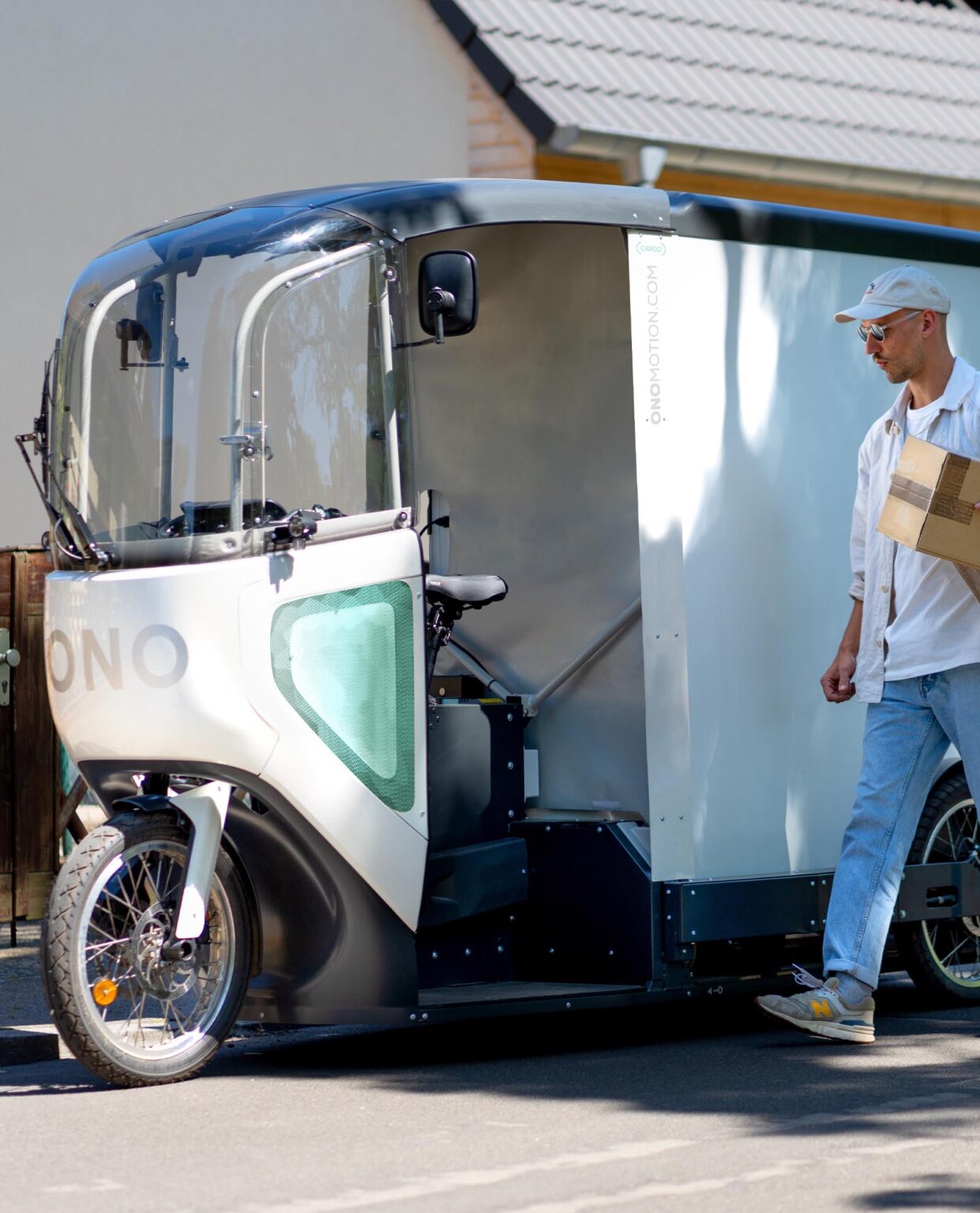 E-mobility with e- cargo bikes for city logistics - ONO GmbH - ONOMOTION